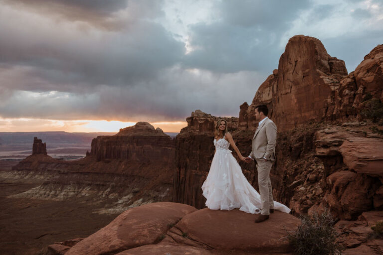 Where to Capture an Epic Moab Sunset Elopement in Canyonlands National Park